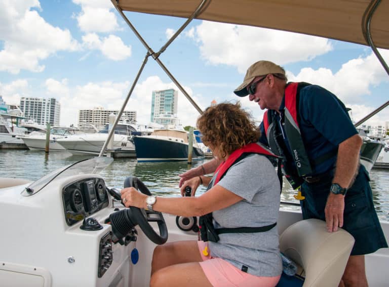 Spotted: Jimmy Buffett Docking, Dining on the Bay | Chesapeake Bay Magazine