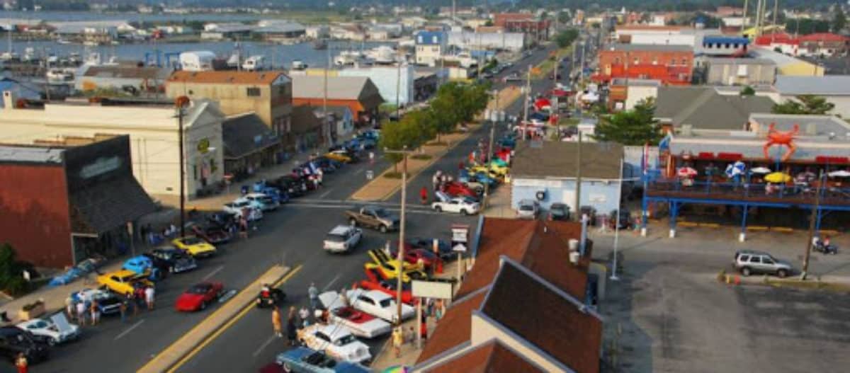 Crisfield Rallies Support for Mural Honoring Seafood Workers ...