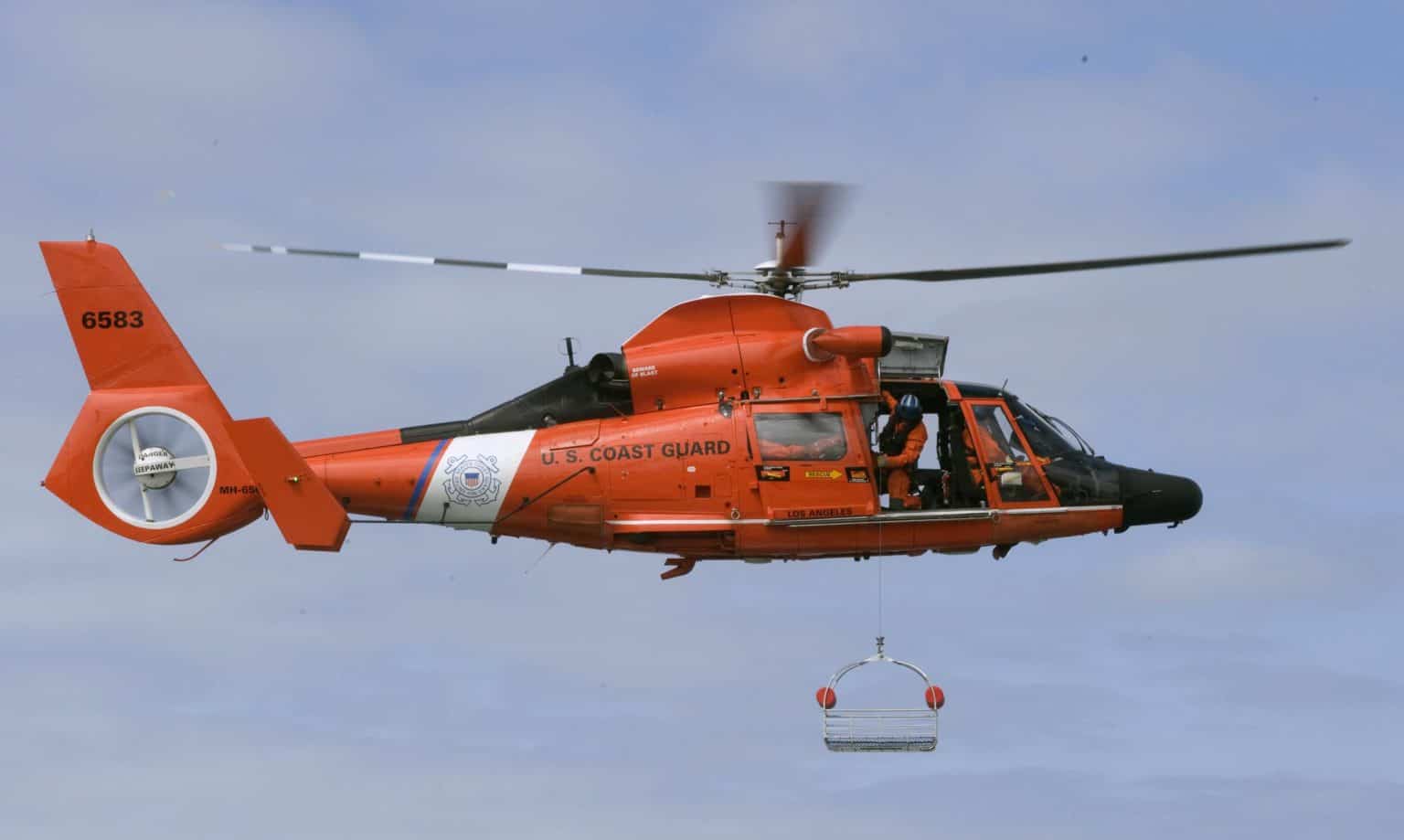 VIDEO: Captain Airlifted from Cargo Ship off Ocean City | Chesapeake ...