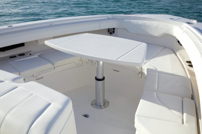 Review: Regulator 37 | Chesapeake Bay Magazine