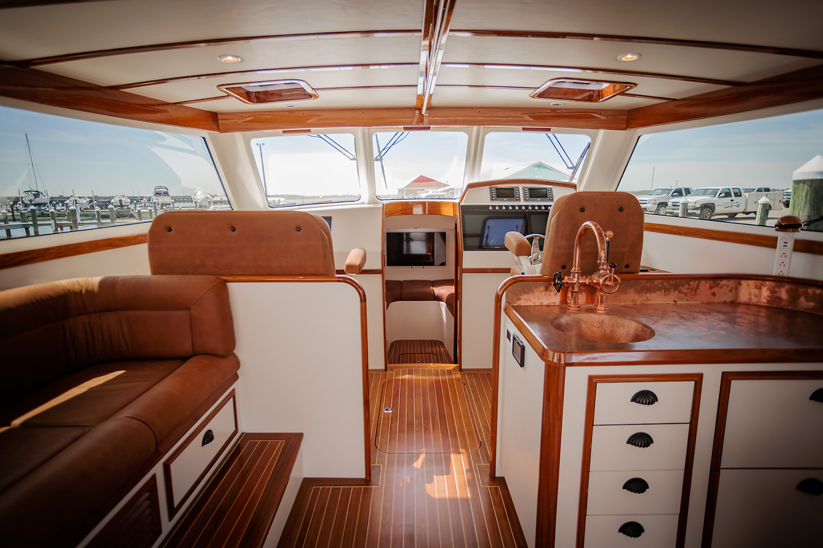 A Dream Team Produces the Chesapeake’s Fastest Deadrise | Chesapeake ...