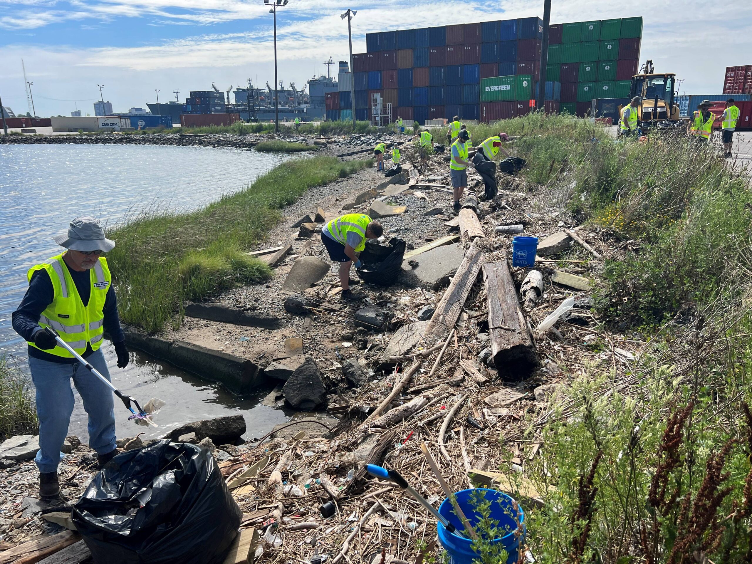 VA's Largest Shoreline Cleanup Nets 100,000 Pounds of Litter ...