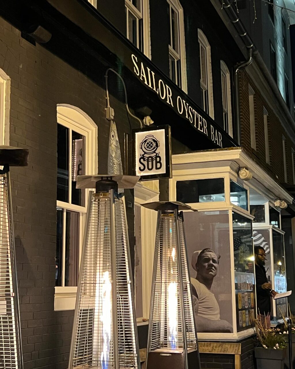 Beloved Annapolis Oyster Bar, Lost in 2022 Fire, Reopens | Chesapeake ...