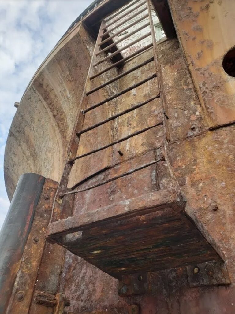 Renovated, 4-Bedroom Smith Point Lighthouse for Sale | Chesapeake Bay ...