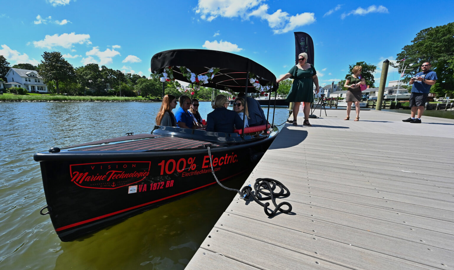 Resilience Lab, Designed to Float When it Floods, Opens on the Elizabeth River | Chesapeake Bay ...