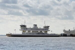 Chesapeake Cowboys Boat Docking Tour Roars into Fall After Early Season ...
