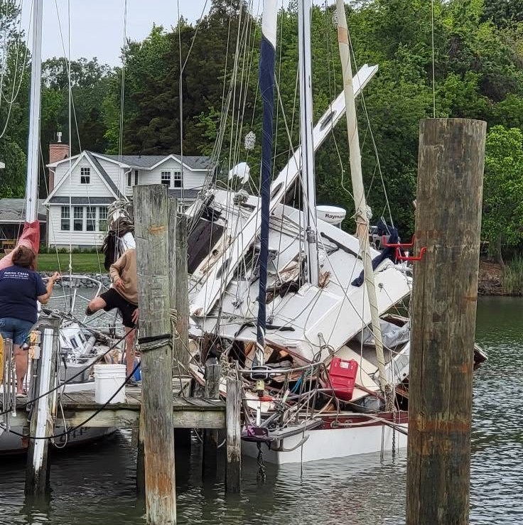 Sailboat Explosion at Marina Prompts Warning | Chesapeake Bay Magazine