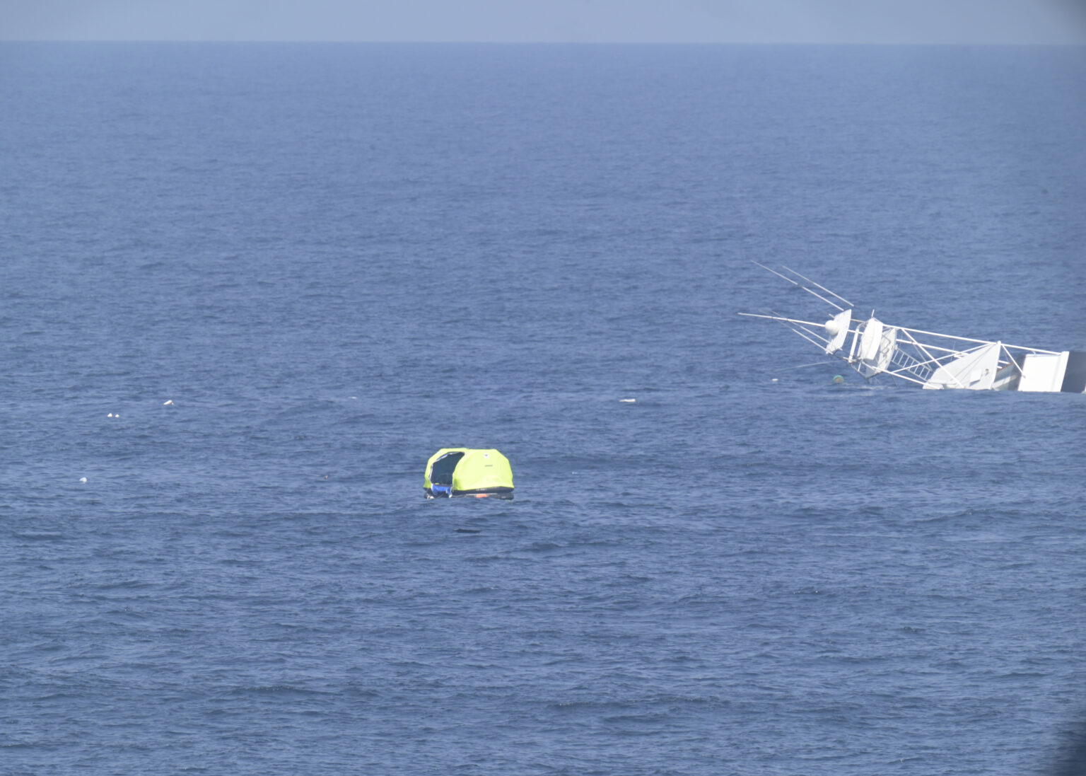 Father-Son Boaters Rescued from Sinking Sportfisher | Chesapeake Bay ...