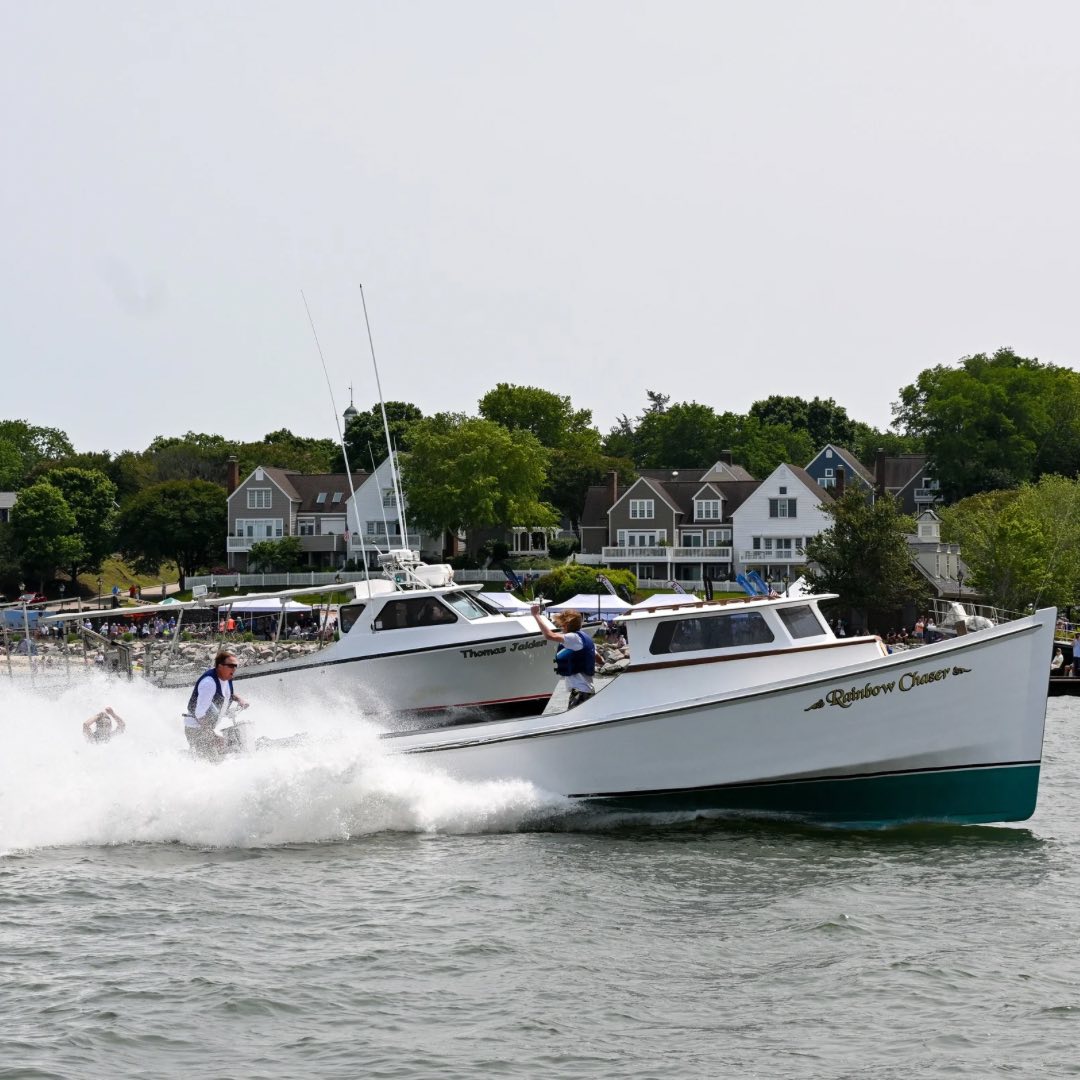 VA Governor Declares June "Chesapeake Bay Deadrise Month" During Yorktown Workboat Races ...