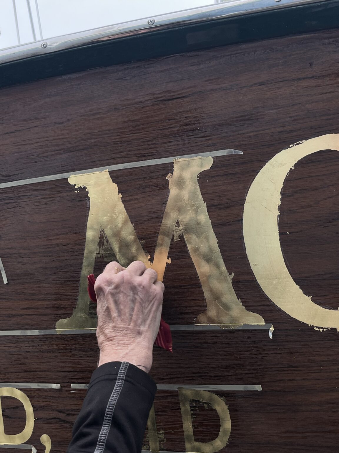 Gold Leaf Dreams: Hand-Painted Boat Lettering Still Alive on the Bay ...